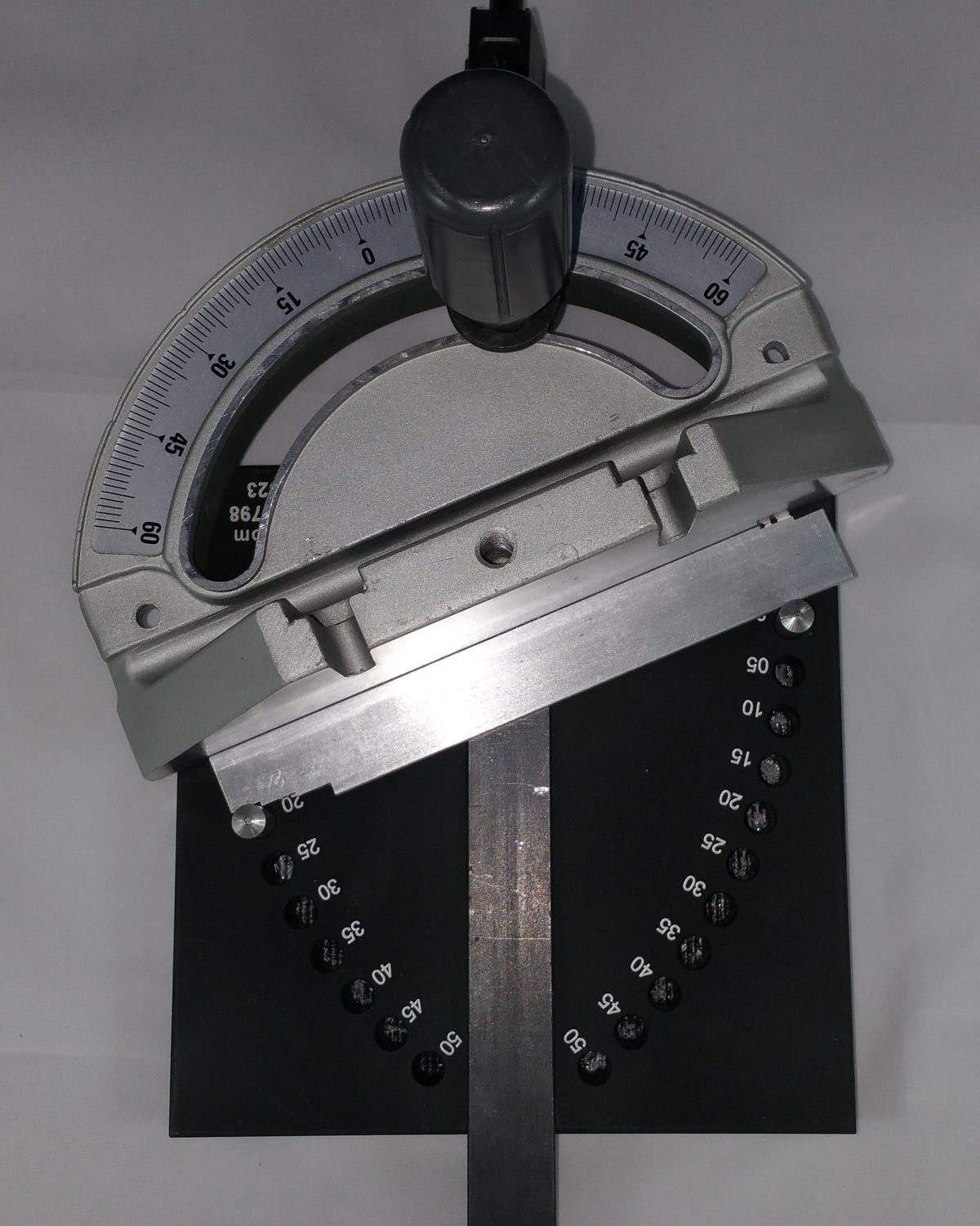 Miter Cut | Miter Gauge | Miter Joint | MiterSet Jig